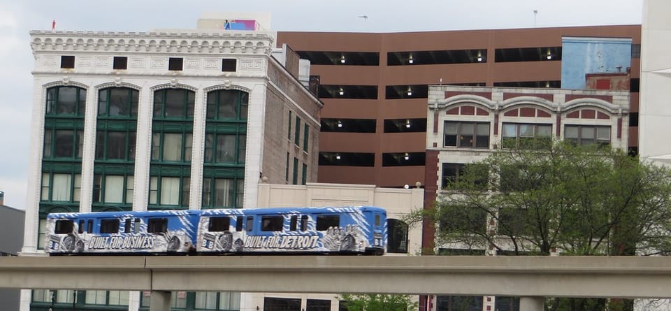 The Story Of The Davison, America’s First Urban Freeway